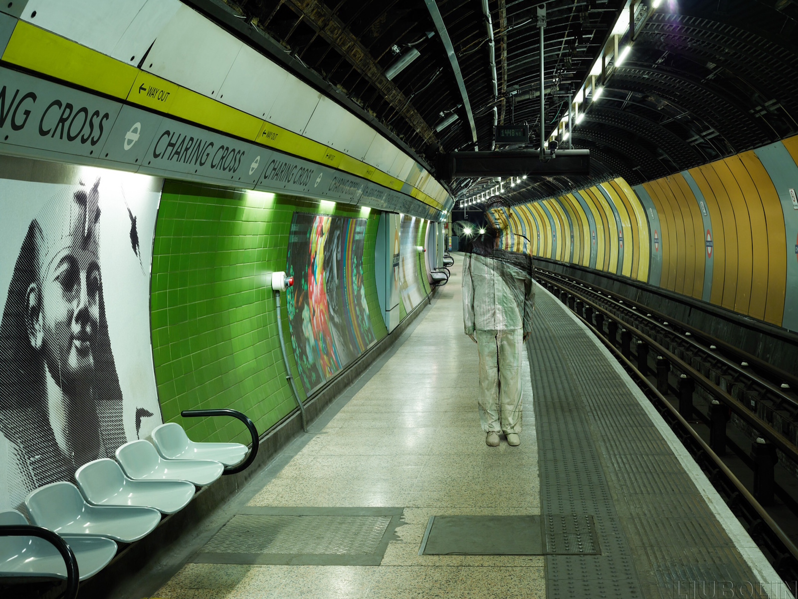 Artista Liu Bolin conhecido como “Homem Invisível”Artista Liu Bolin - O ...